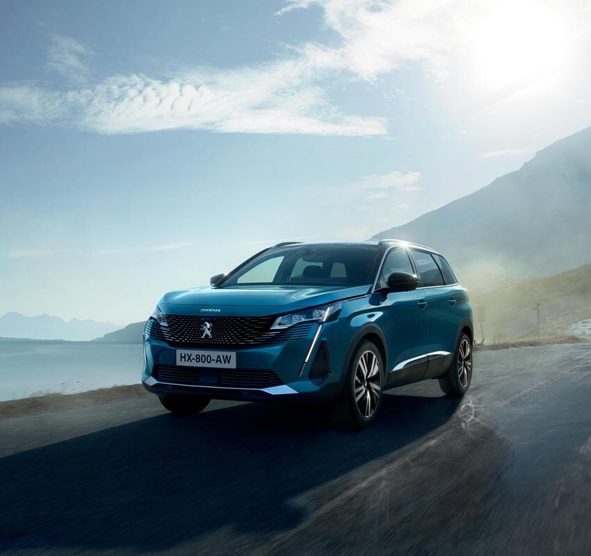 SUV compacts et hybrides : toute la gamme Peugeot